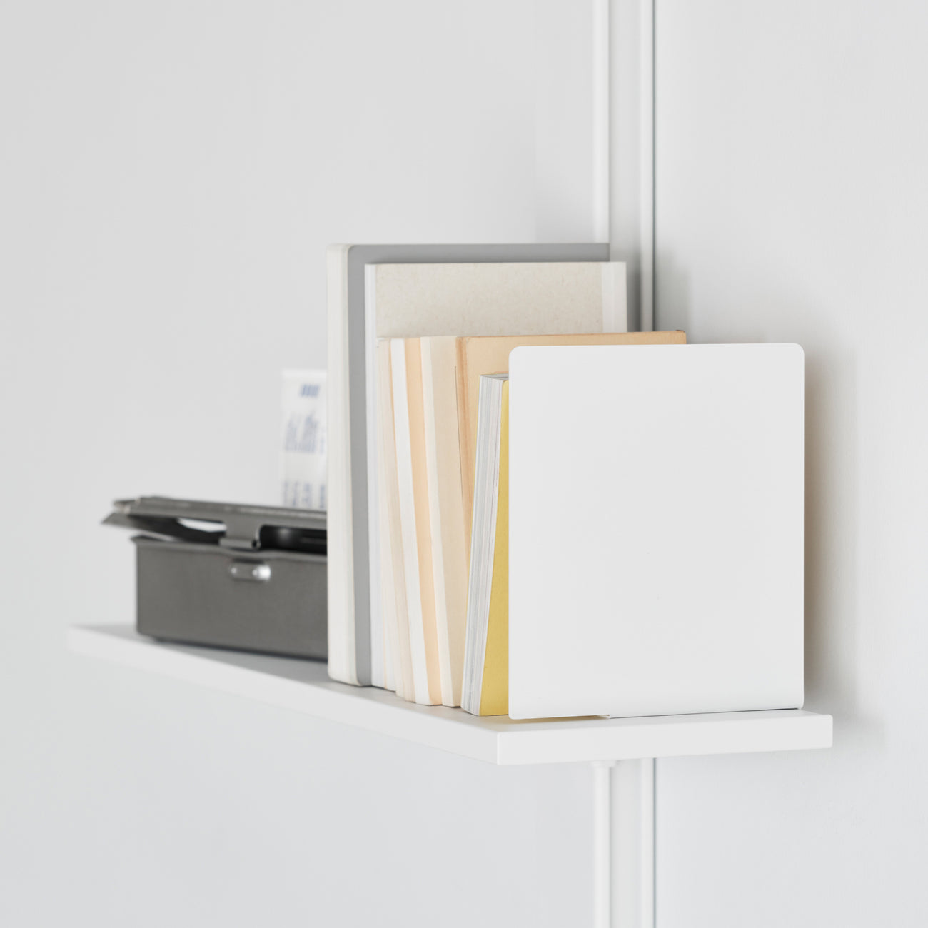Shelf S White シェルフS ホワイト 奥行約16cm AS-SHS-WH｜平安伸銅工業オンラインショップ