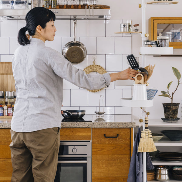 Tension Rod C White 200～275cm 縦取付 D-C-WH｜平安伸銅工業オンラインショップ